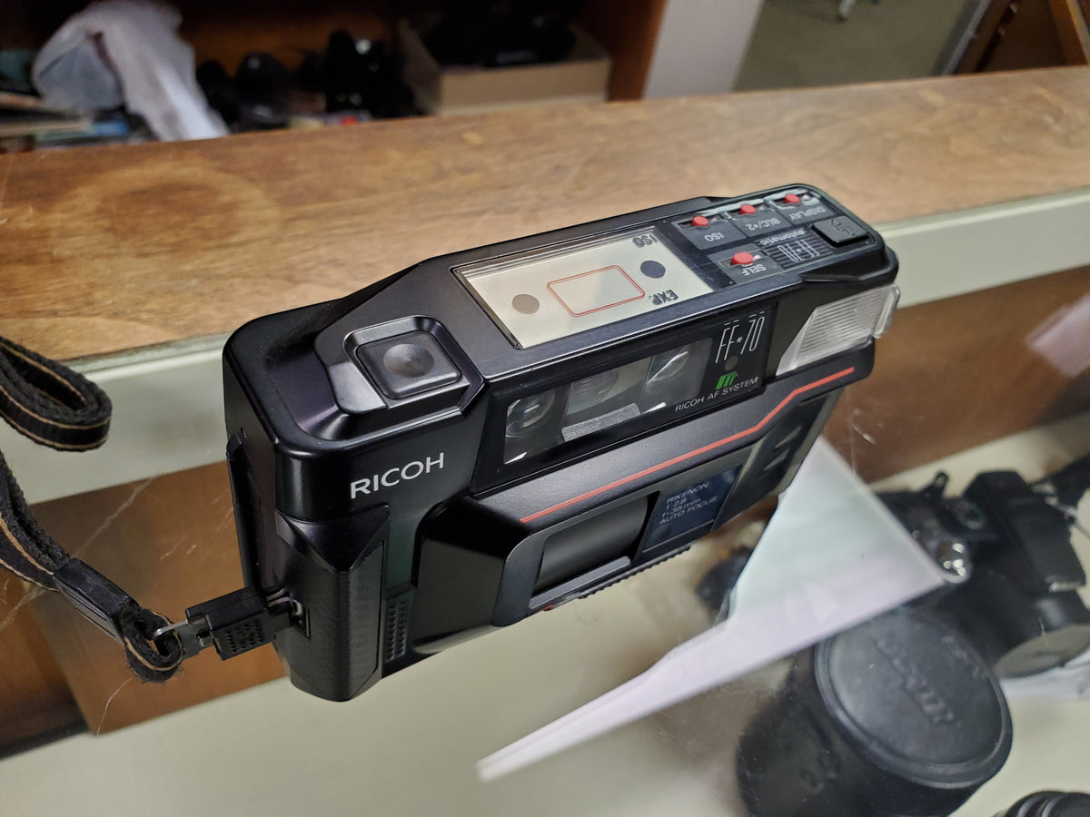 Ricoh FF-70 AF w/35mm 2.8 lens, Compact Autofocus Camera, CLA'd, Canad ...